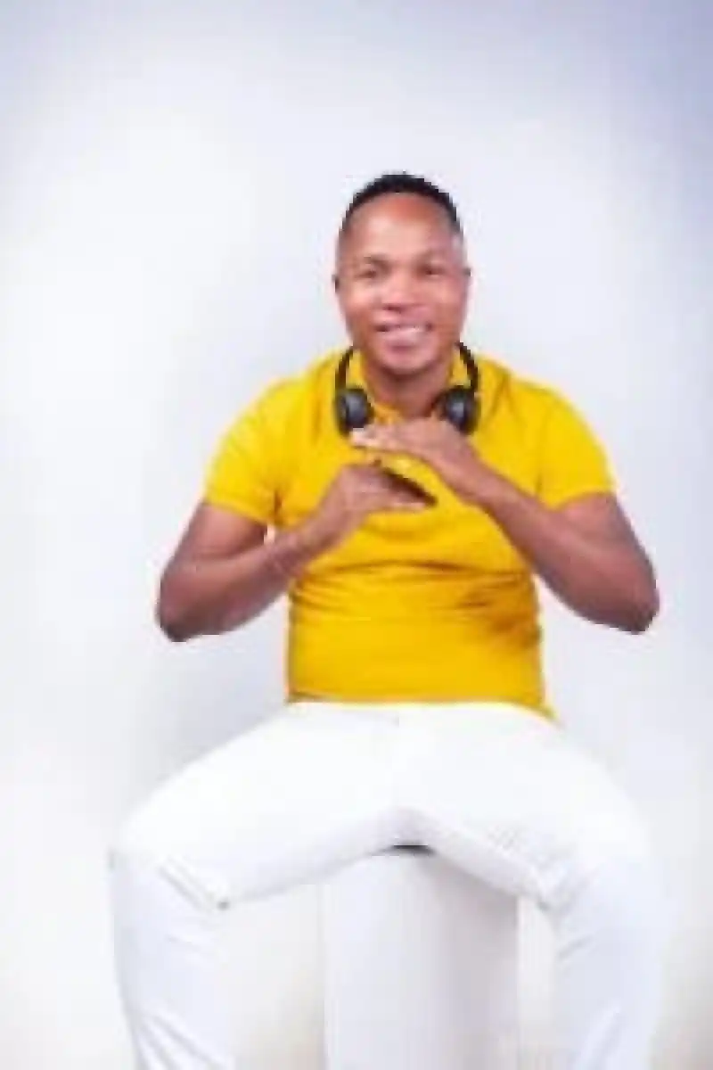 Luve Dubazane – Ngibeke Ngaphezulu Mp3 Download Music Waploaded